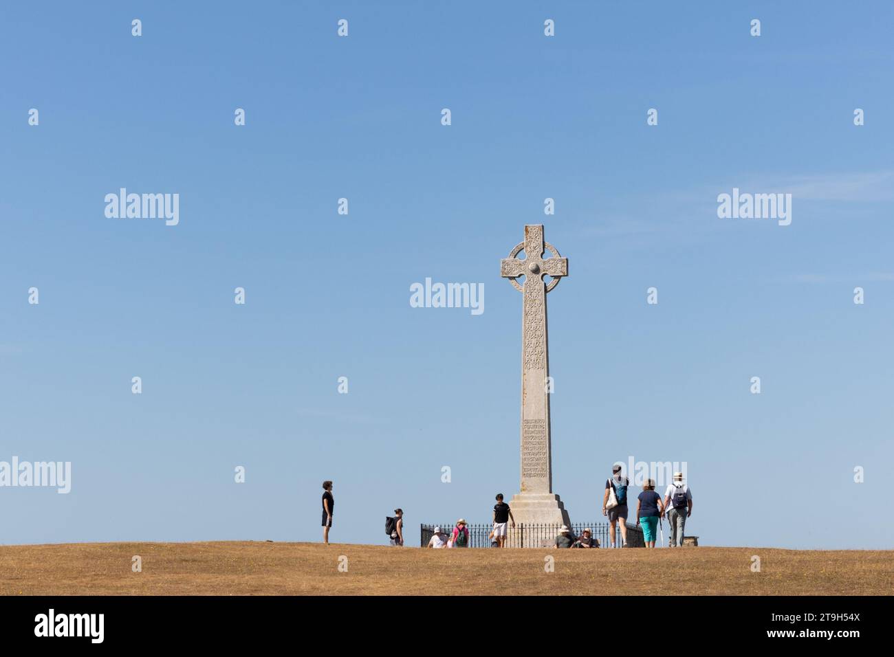 The Tennyson Monument on Tennyson Down, Isle of Wight, England Stock ...