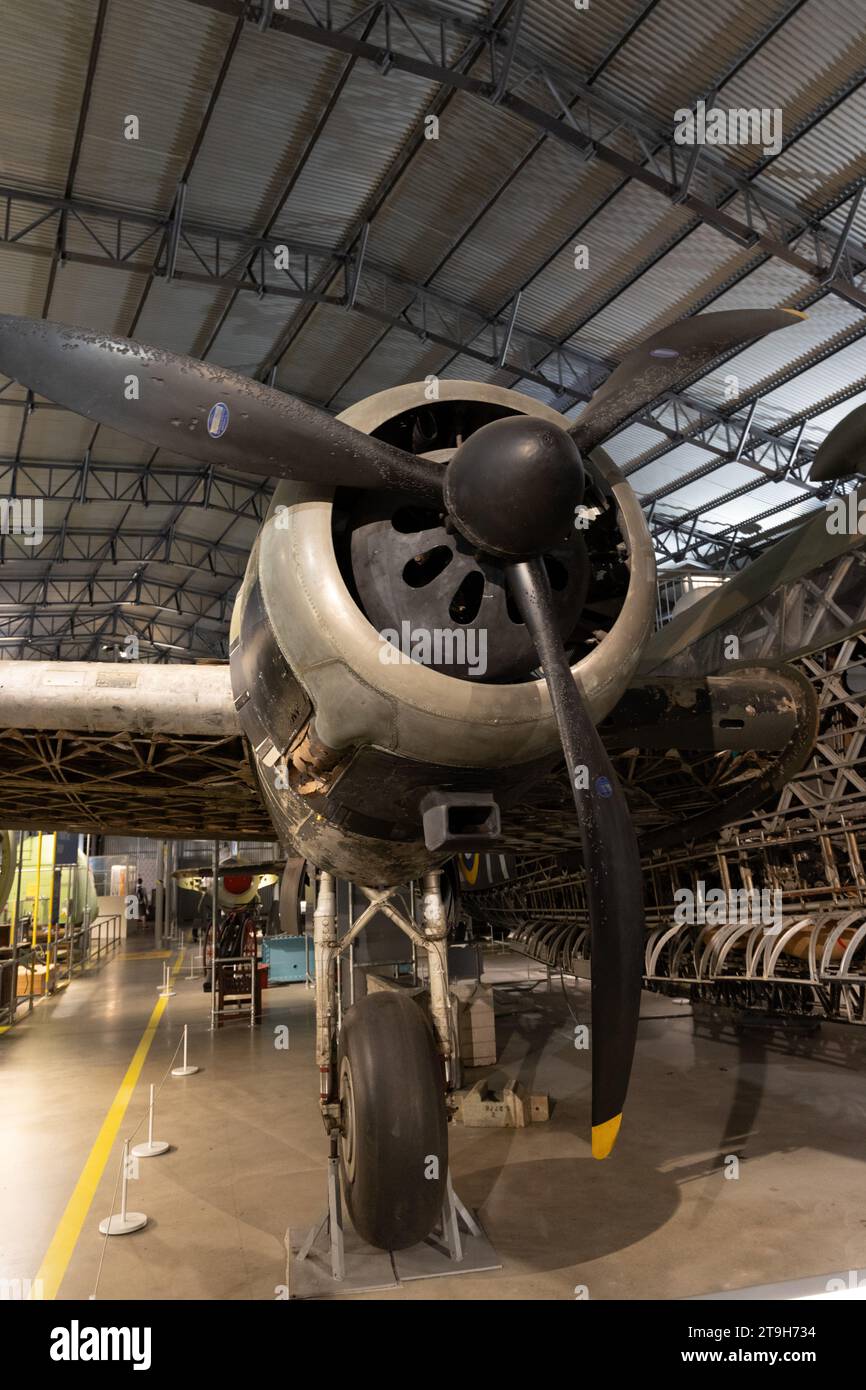 Engine of Vickers Wellington bomber Mk1A N2980 at Brooklands museum ...