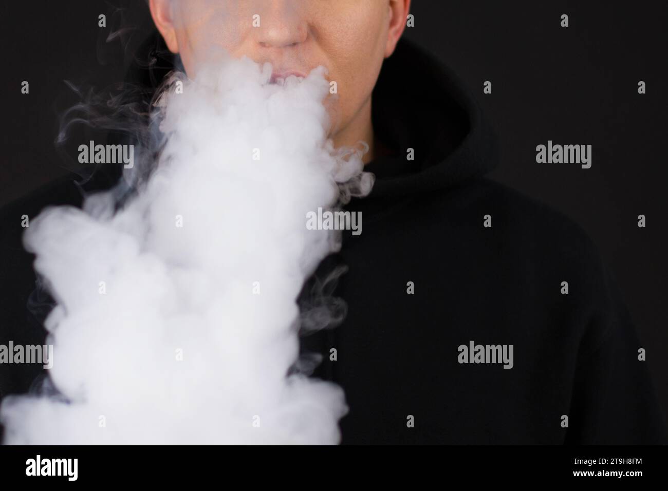 Ex smoker hi-res stock photography and images - Alamy