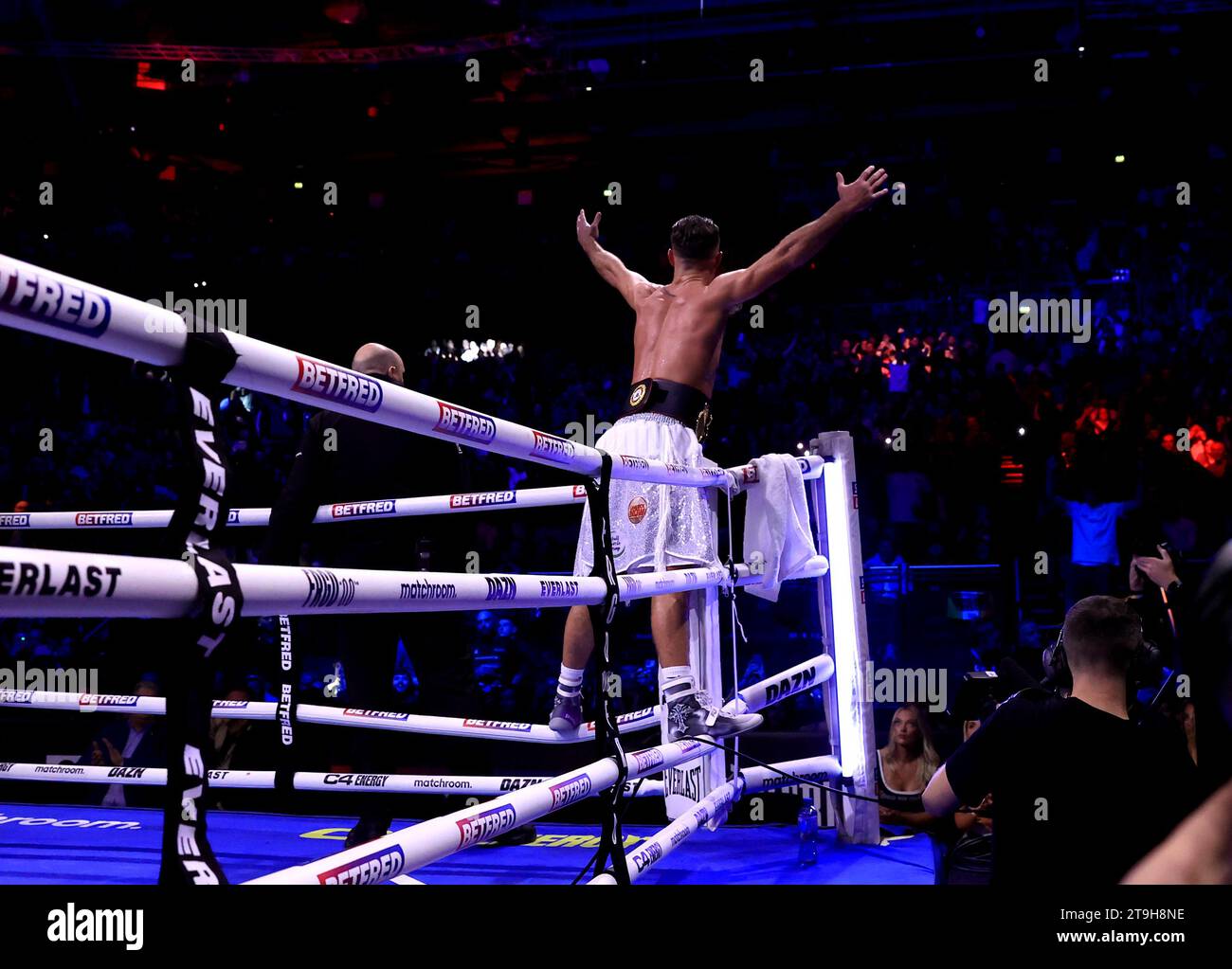 Paddy Donovan celebrates after winning his WBA Continental Welterweight ...