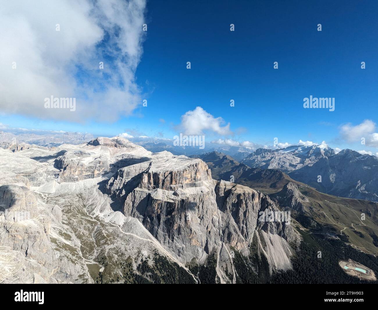 Beautiful landscape of Italian dolomites-with mountain meadows,lakes ...