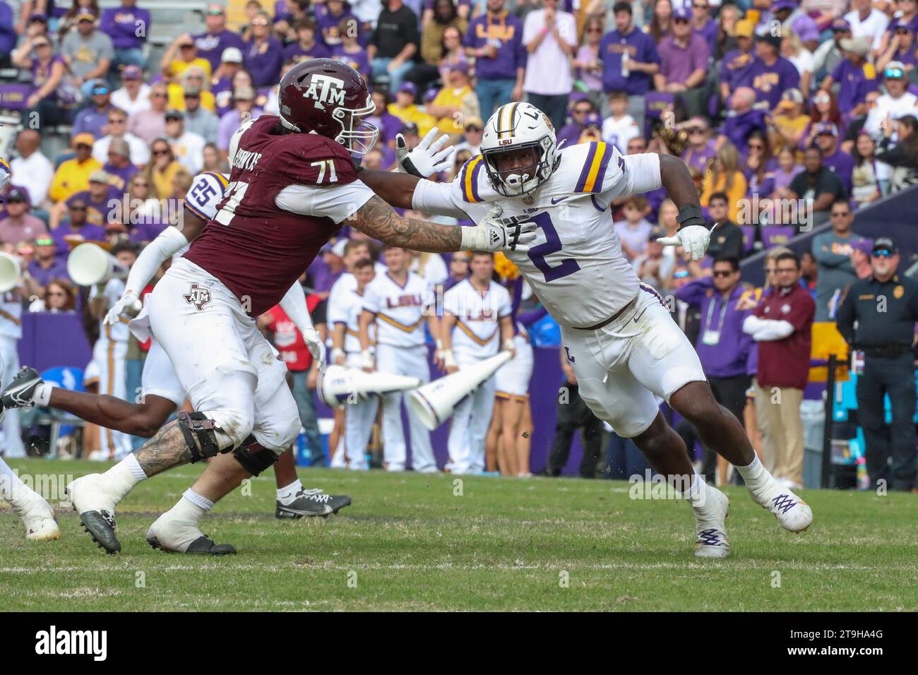 Baton Rouge, LA, USA. 25th Nov, 2023. LSU defensive end Ovie Oghoufo (2 ...