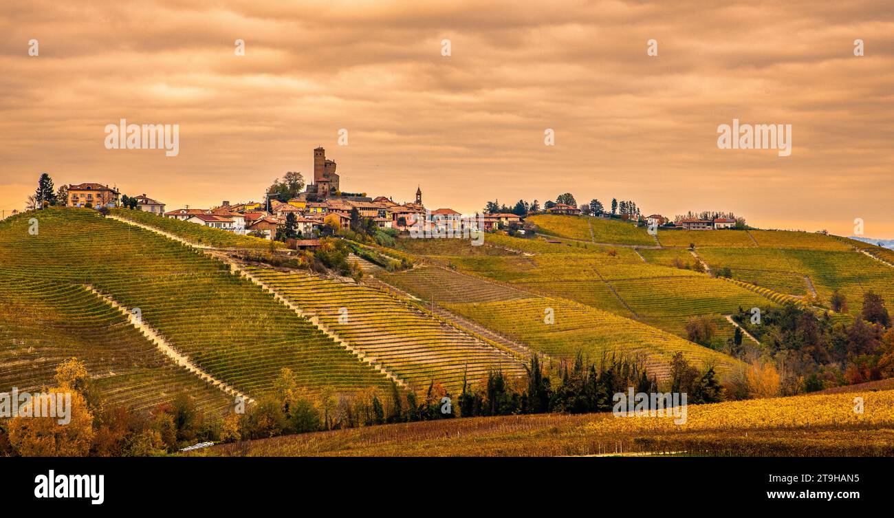 The hills of the Langhe, a breathtaking wine-growing landscape, have ...