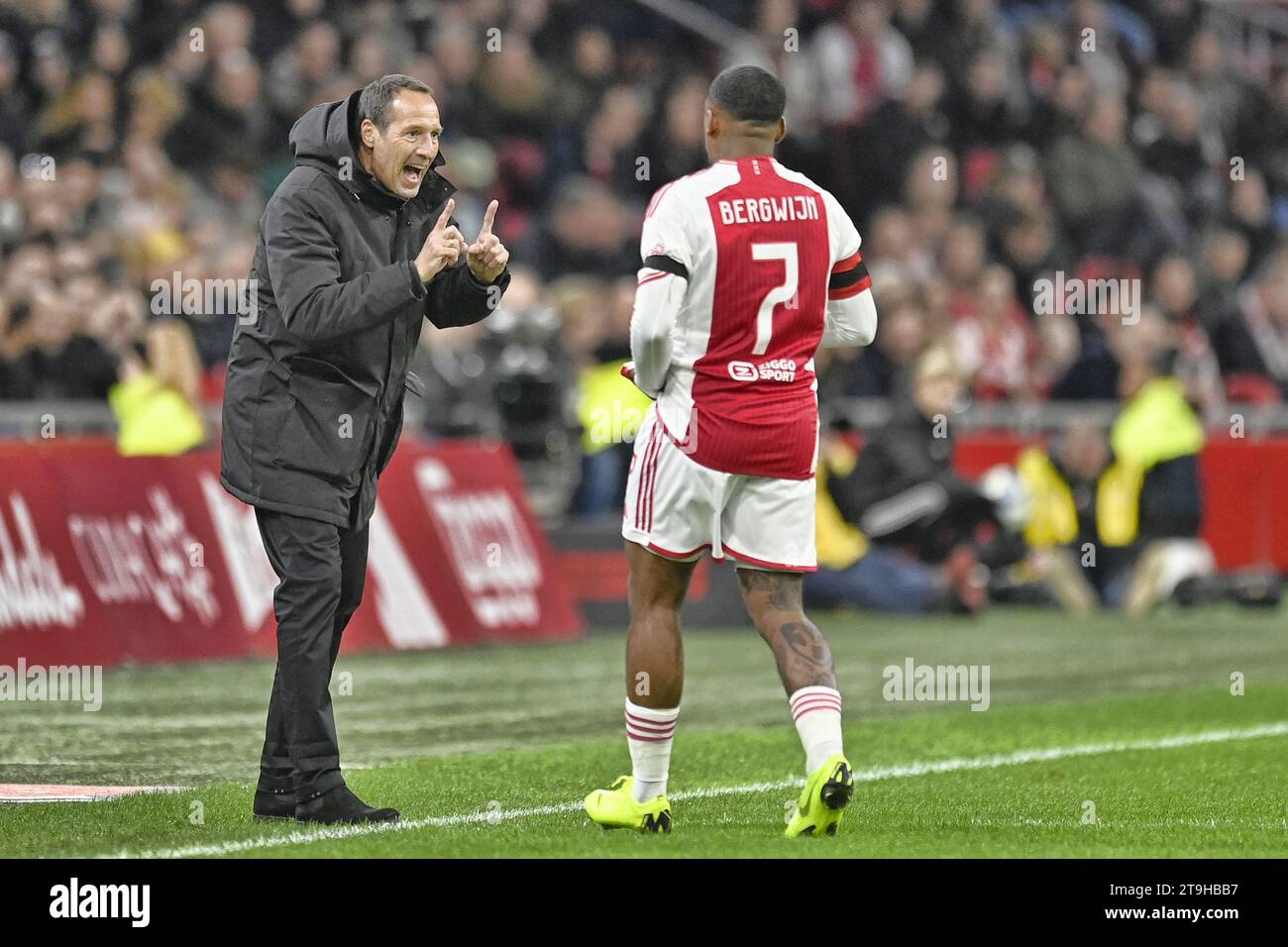 Amsterdam, Nederland. 25th Nov, 2023. AMSTERDAM, 25-11-2023, JohanCruijff Arena, football, Dutch ...