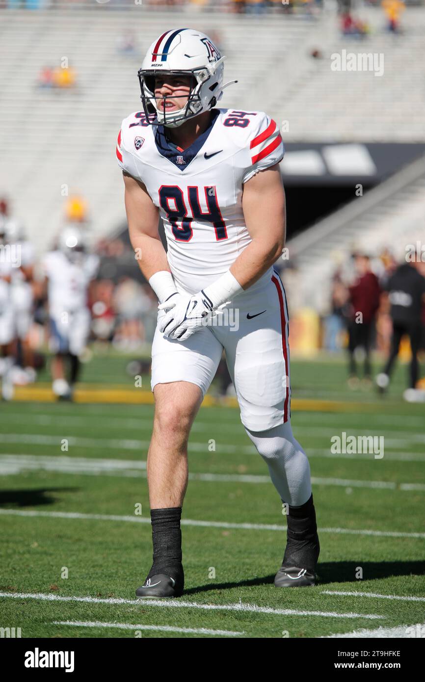 Tempe, Arizona, USA. 25th Nov, 2023. Tight end Tanner McLachlan (84) of ...