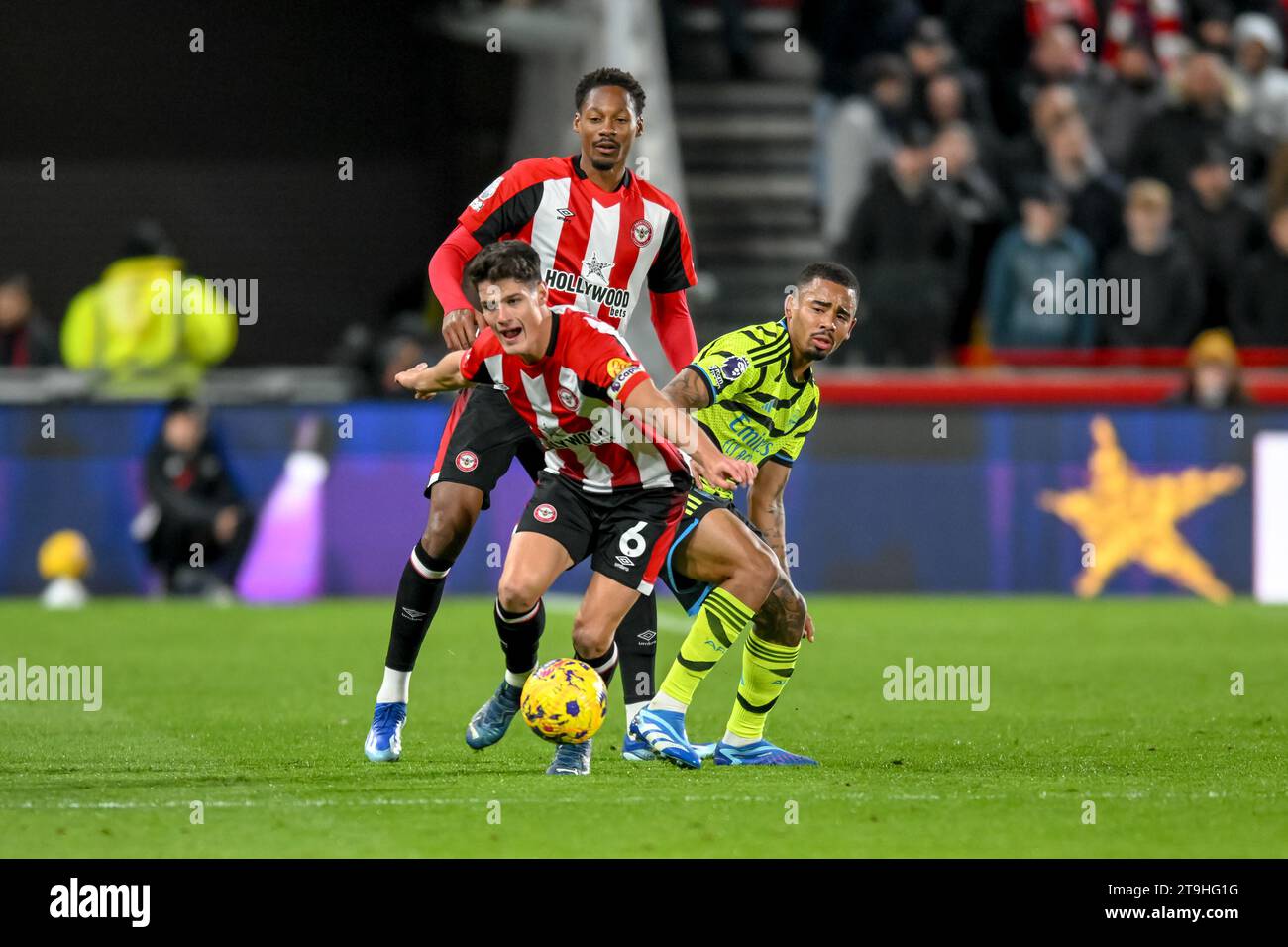 Christian norgaard arsenal hi-res stock photography and images - Alamy