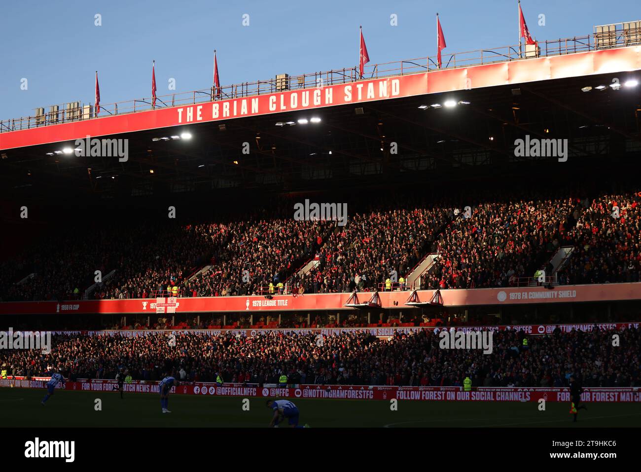 Nottingham, UK. 25th Nov, 2023. Sun shines on fans in the Brian Clough ...