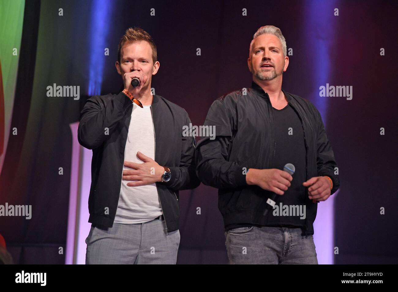 Neon Thomas Tom Reese, Andreas Andi Robitzky - Aids-Gala TANZ UNTERM REGENBOGEN in der ...