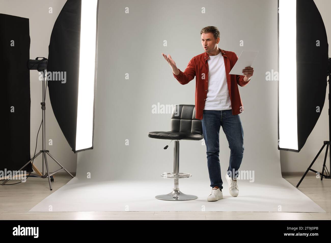 Character casting hi-res stock photography and images - Alamy