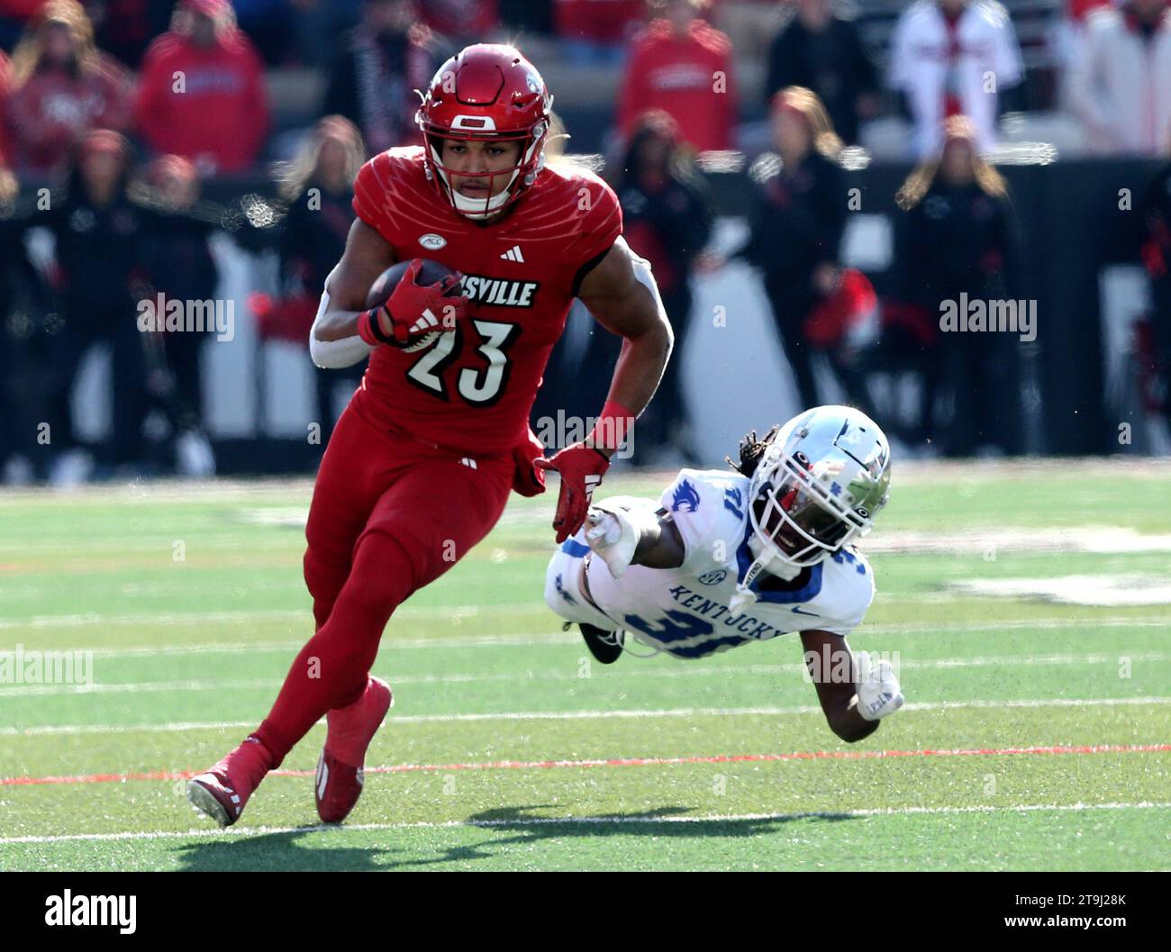 Louisville, United States. 25th Nov, 2023. Louisville Cardinals running ...