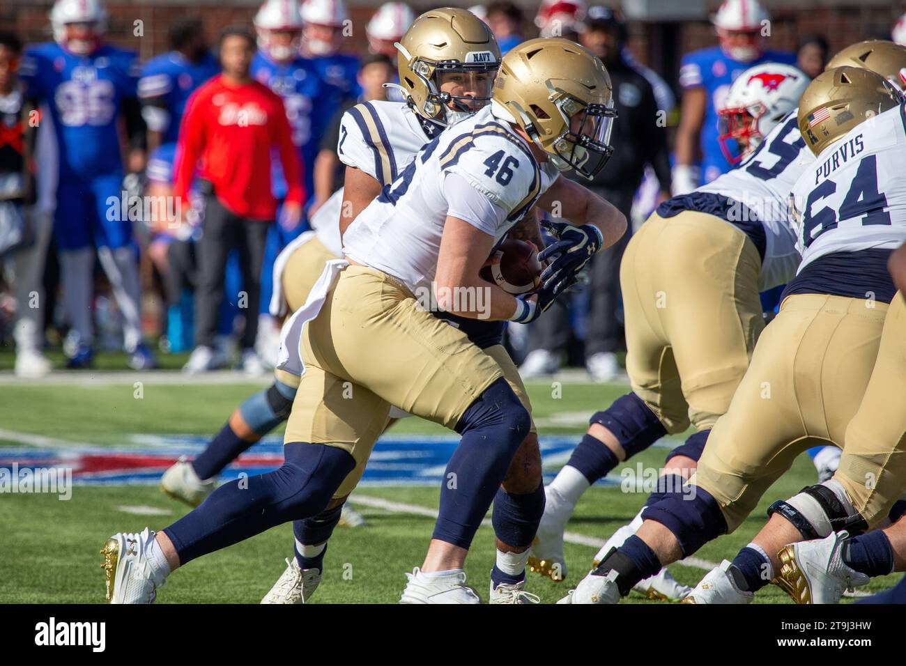 Dallas, Texas, USA. 25th Nov, 2023. Navy Midshipmen fullback Alex Tecza ...