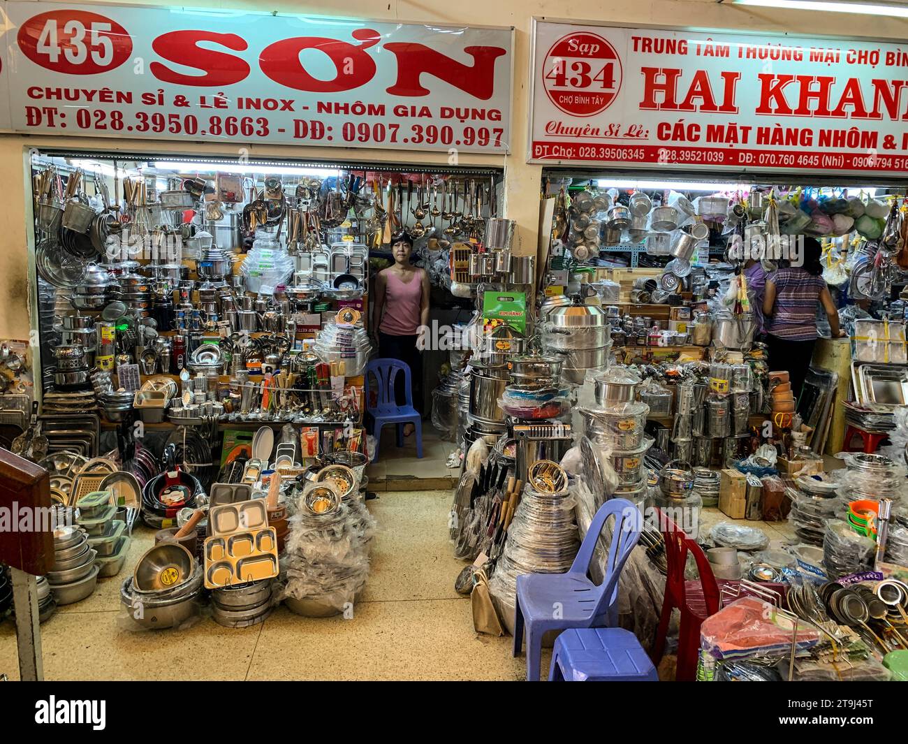 Vietnam store hi-res stock photography and images - Alamy