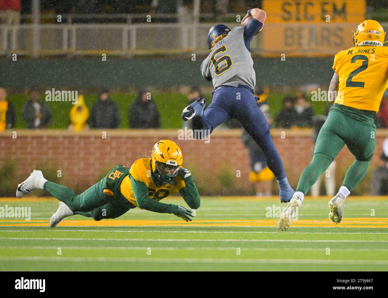 Waco, USA. 25th Nov, 2023. November 25 2023: West Virginia Mountaineers ...