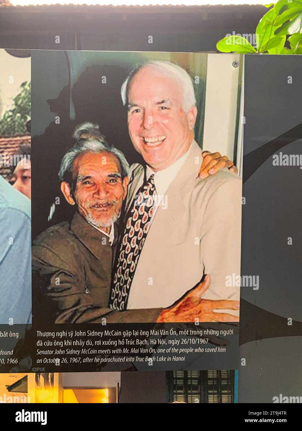 Vietnam war reconciliation hi-res stock photography and images - Alamy