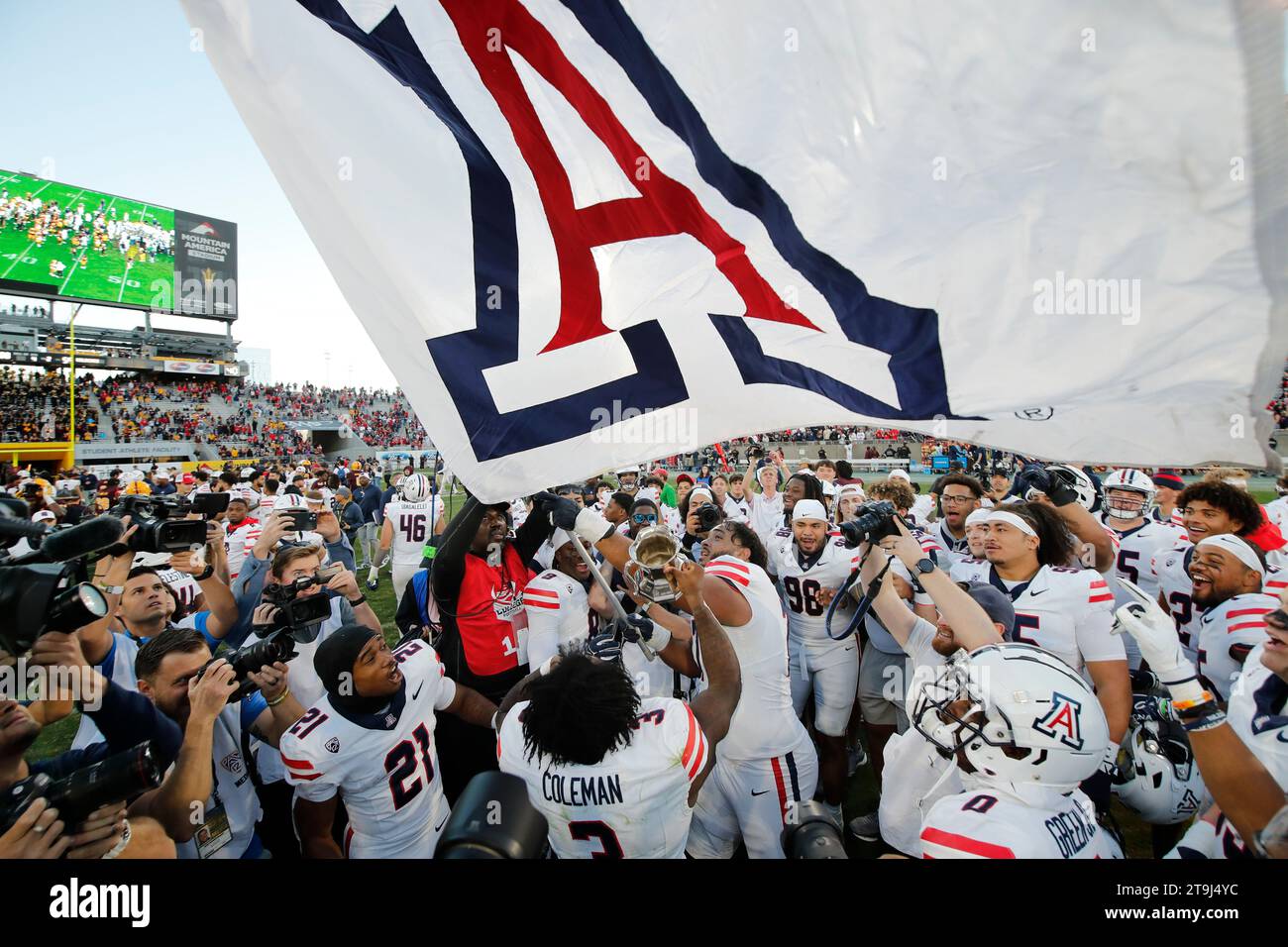 Uofa football stadium hi-res stock photography and images - Alamy