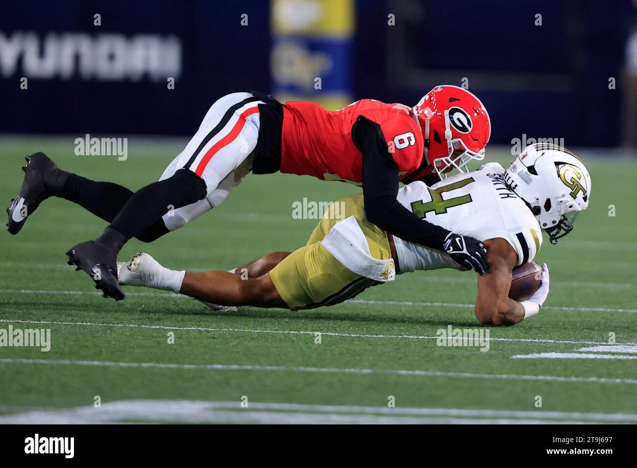 ATLANTA, GA - NOVEMBER 25: Georgia Bulldogs defensive back Daylen ...