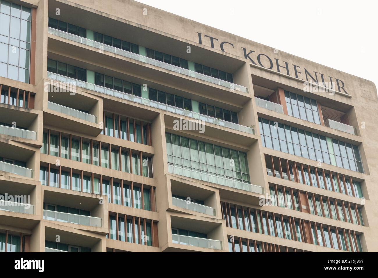 ITC Kohenur, a luxury hotel, is located in the heart of Hyderabad's new ...