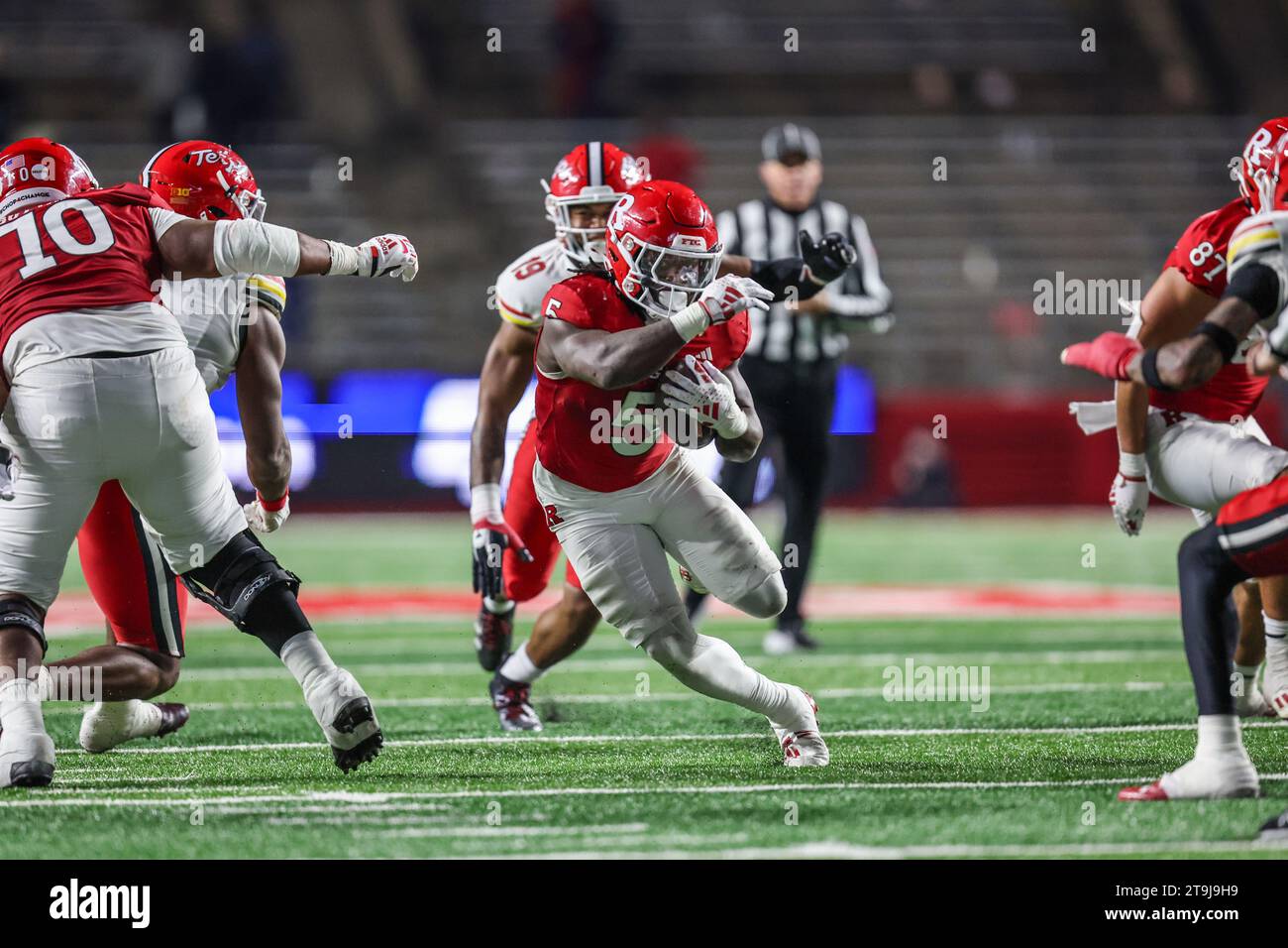Piscataway, NJ, USA. 25th Nov, 2023. Rutgers Scarlet Knights running ...