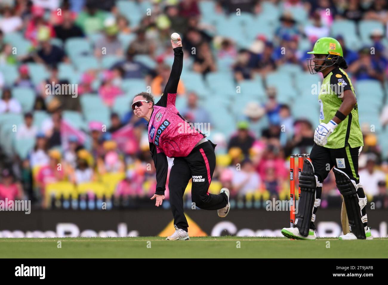 Sydney, Australia. 26th Nov, 2023. Linsey Smith of the Sydney Sixers ...