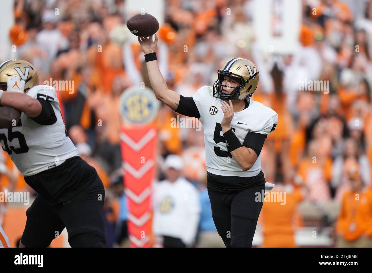 November 25, 2023: AJ Swann #5 of the Vanderbilt Commodores throws the ...