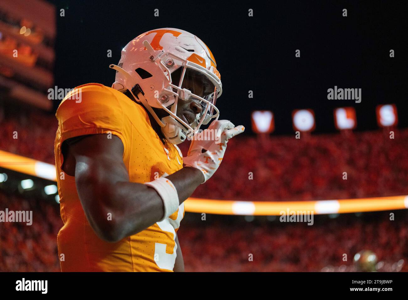 November 25, 2023: Ramel Keyton #9 of the Tennessee Volunteers ...