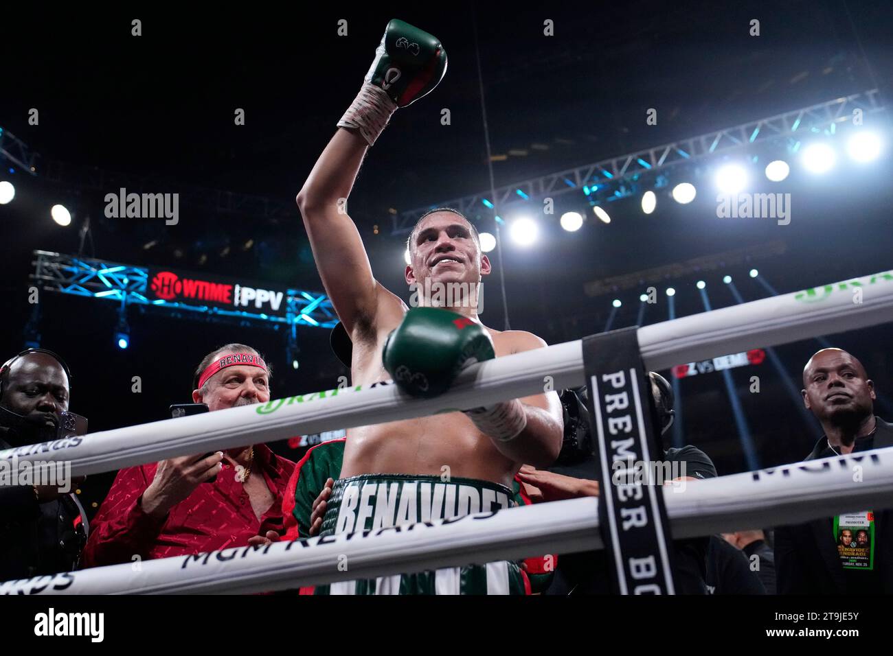 David Benavidez celebrates after defeating Demetrius Andrade in a super ... David Benavidez celebrates after defeating Demetrius Andrade in a super ...
