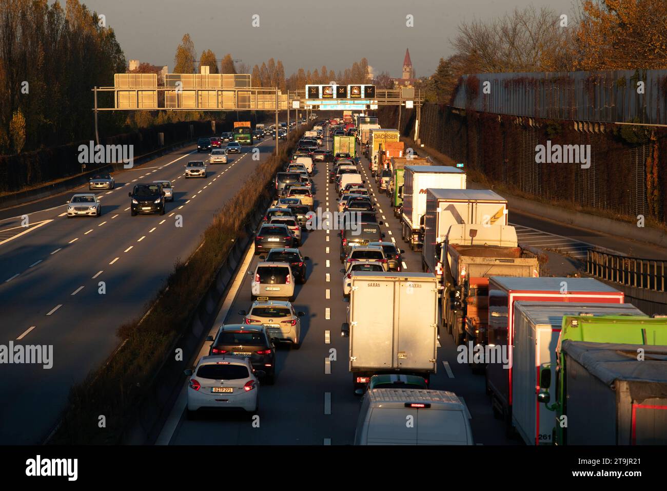 231122d610berlin hi-res stock photography and images - Alamy