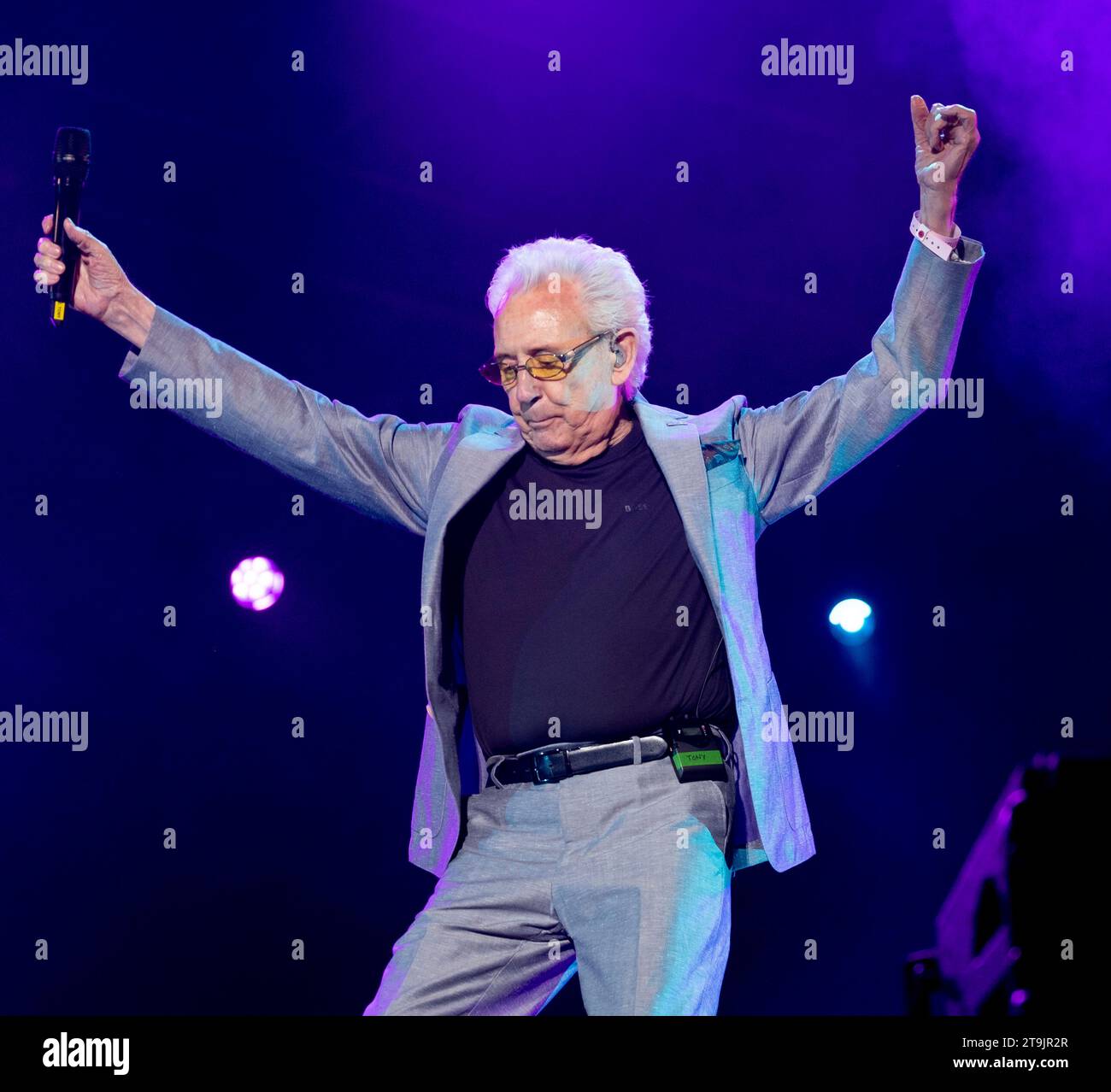 Cardest hi-res stock photography and images - Alamy