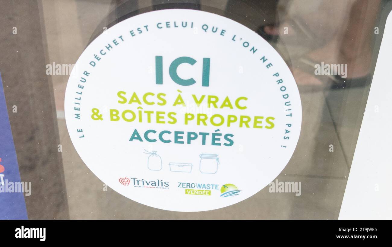 Bordeaux , France - 11 20 2023 : trivalis zerowaste zero-waste grocery ...