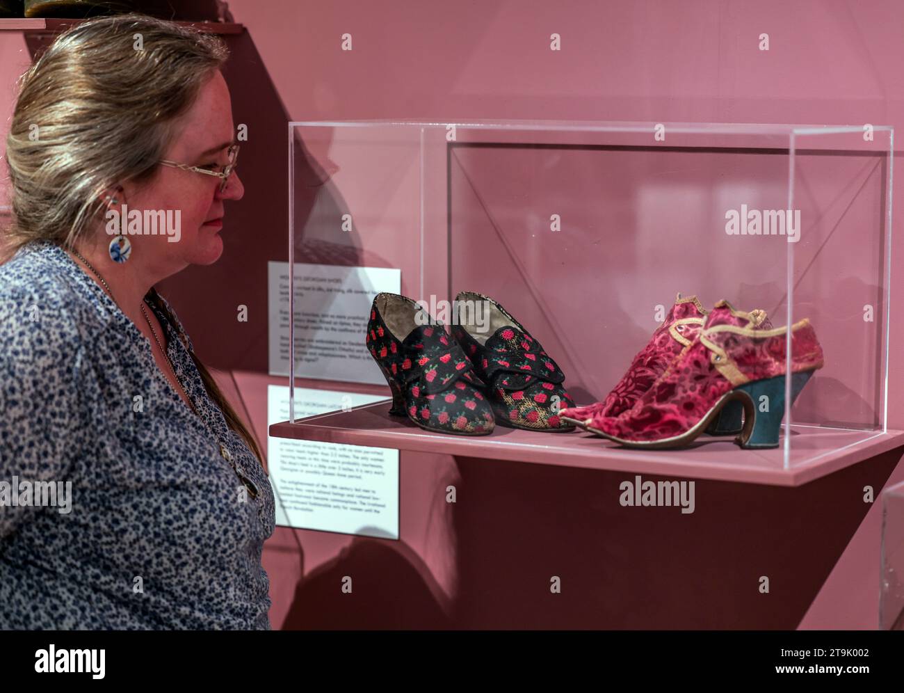 Leaather shoes hi-res stock photography and images - Alamy