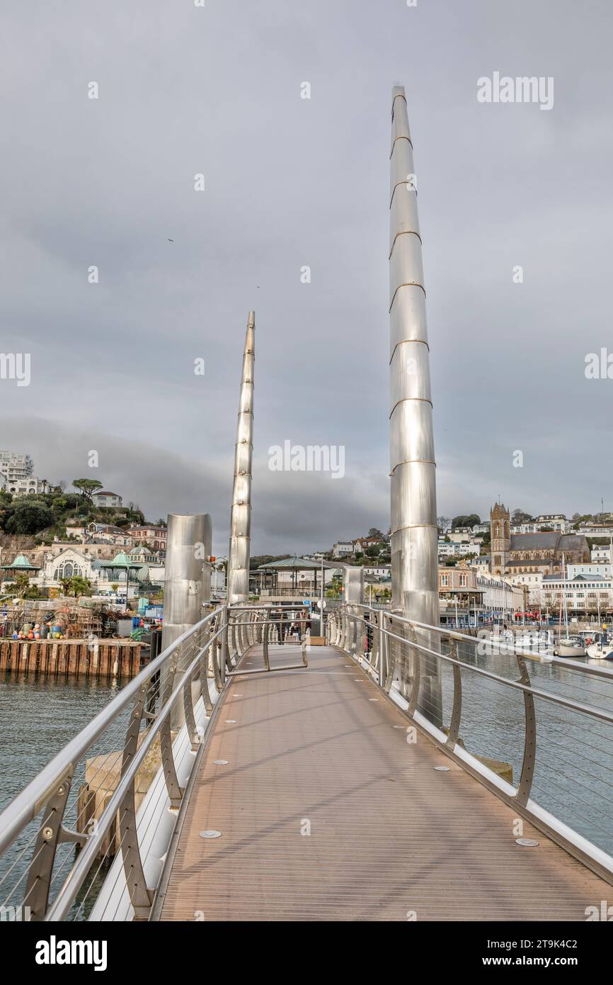 Bascule foot bridge hi-res stock photography and images - Alamy