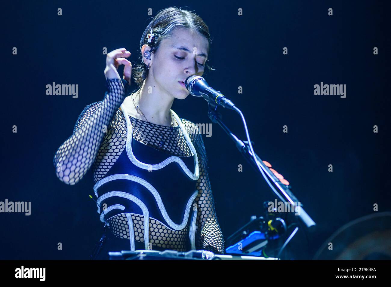 The french artist Pomme plays live at Forest National | La chanteuse et ...