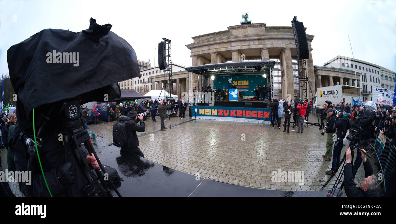 Sahra wagenknecht berlin hi-res stock photography and images - Alamy