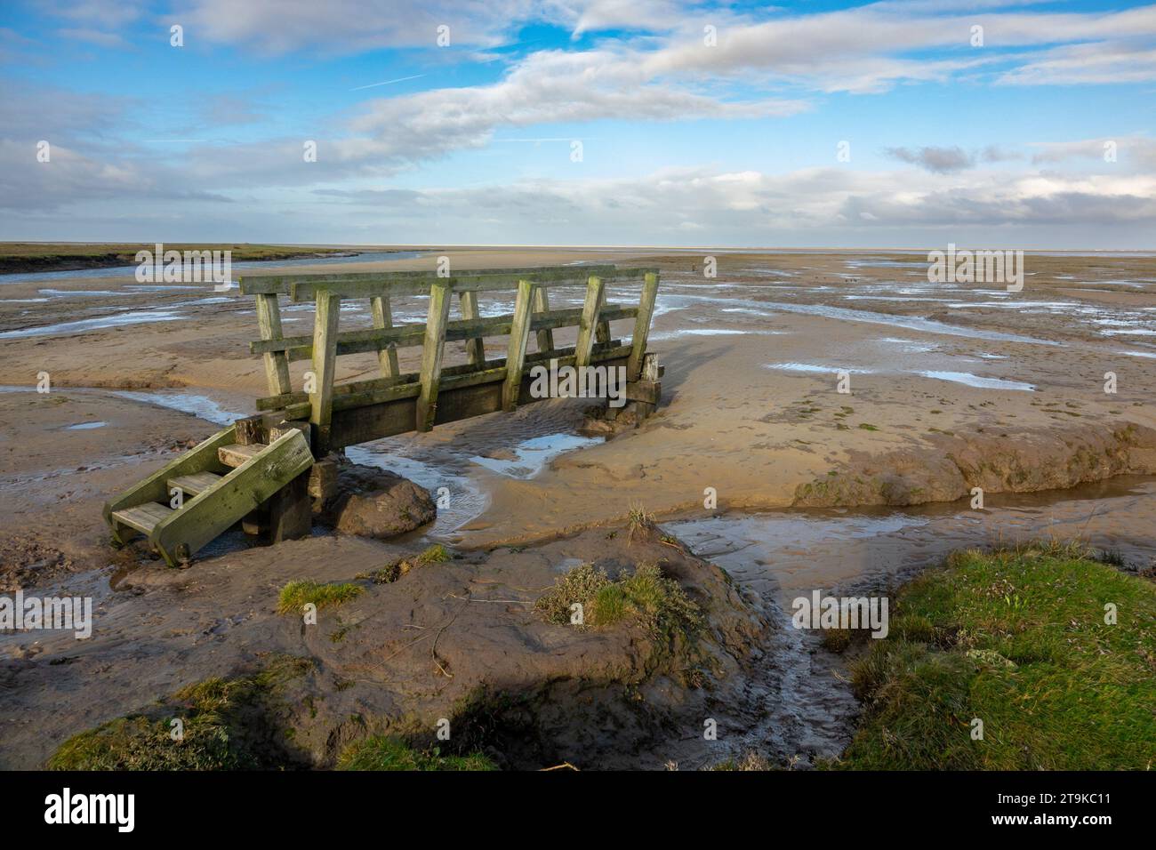 Stiffkey marshs footbridge hi-res stock photography and images - Alamy