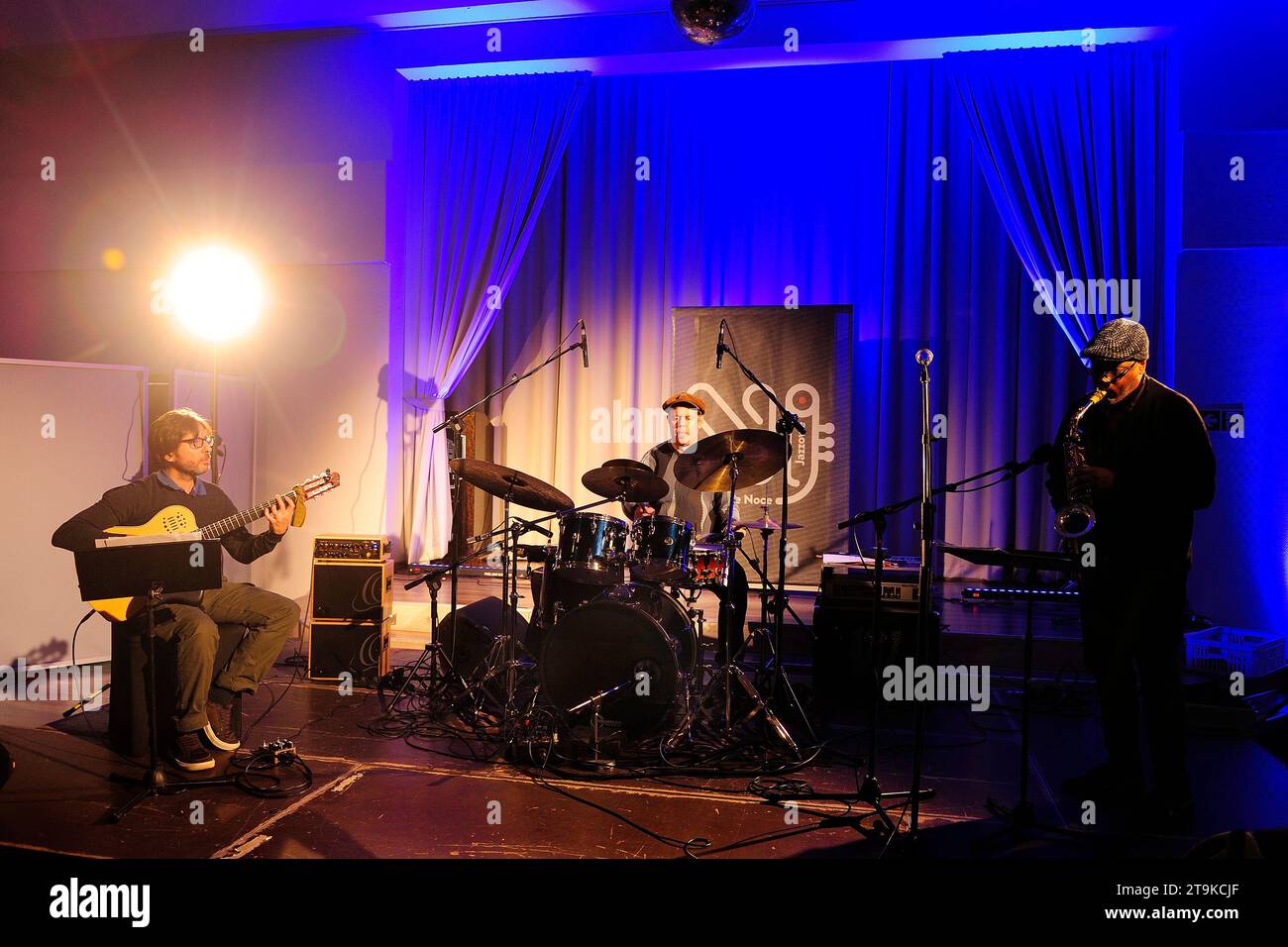 GREG OSBY (USA)SAX, FLORIAN ARBENZ (CH) DRUMS, NELSON VERAS (BRASIL ...