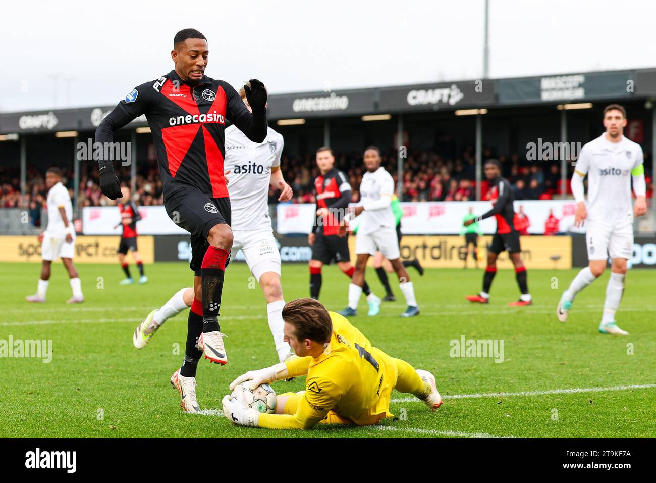 ALMERE, 26-11-2023, Yanmar Stadium, season 2023/2024, Dutch Eredivisie ...