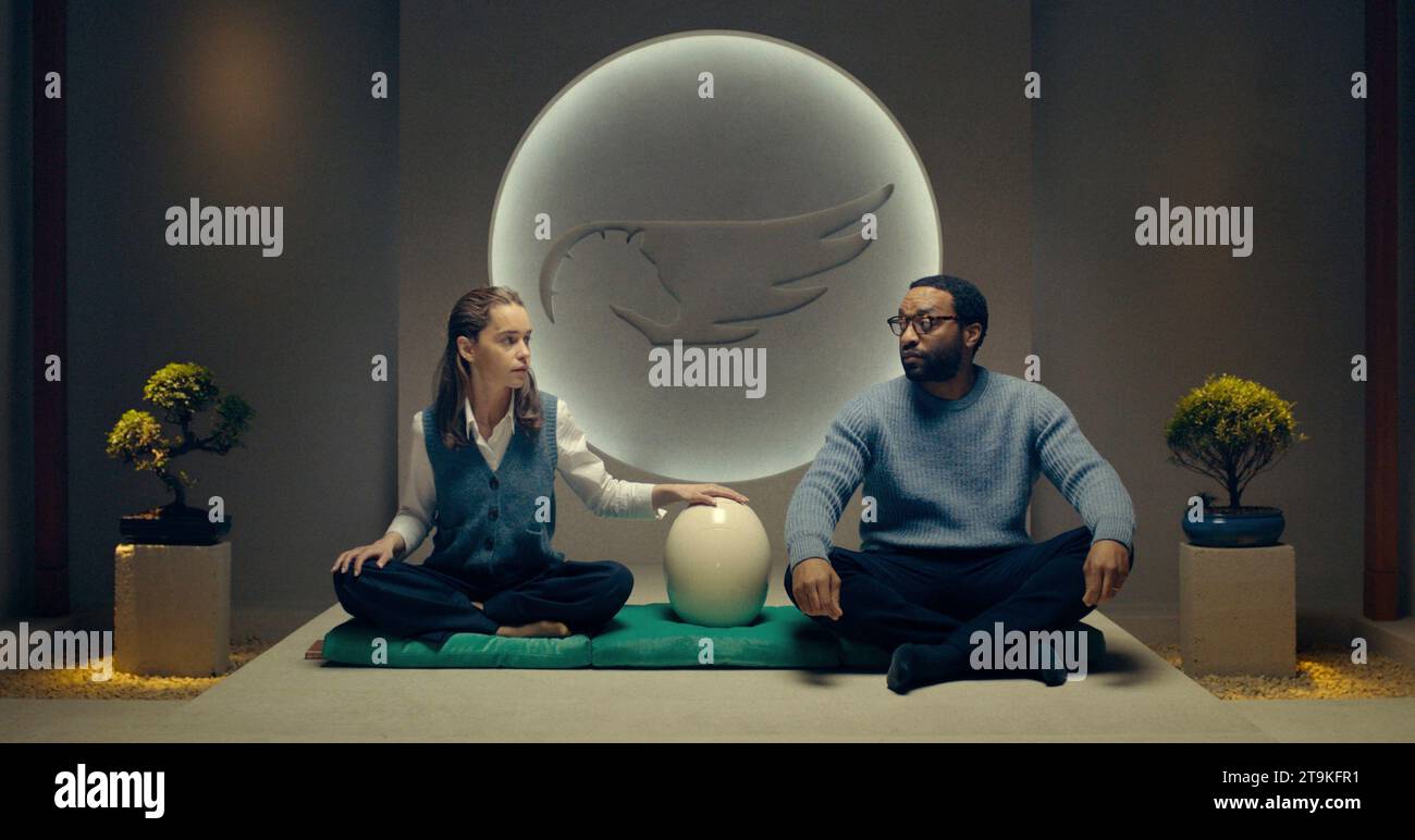 The Pod Generation movie Emilia Clarke & Chiwetel Ejiofor Stock Photo ... The Pod Generation movie Emilia Clarke & Chiwetel Ejiofor Stock Photo ...