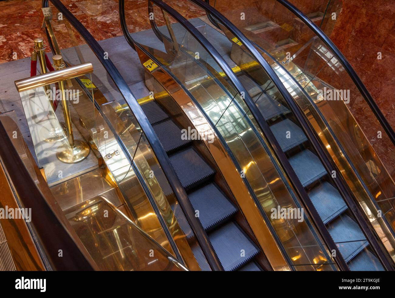 Trump tower view with sky hi-res stock photography and images - Alamy