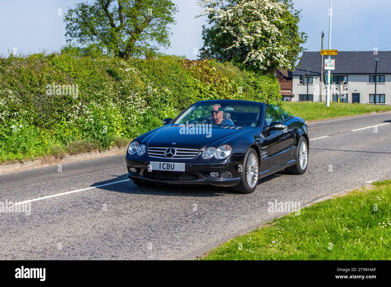 Mercedes benz sl 55 amg cars hi-res stock photography and images - Alamy