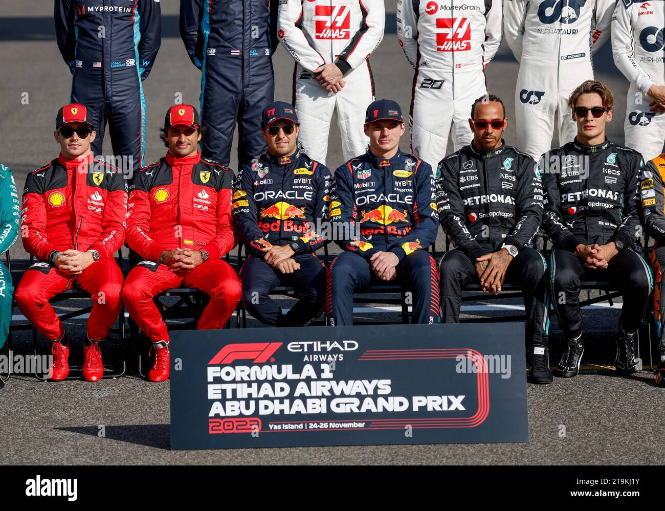 Abu Dhabi, United Arab Emirates. 26th Nov, 2023. Group photo of all ...