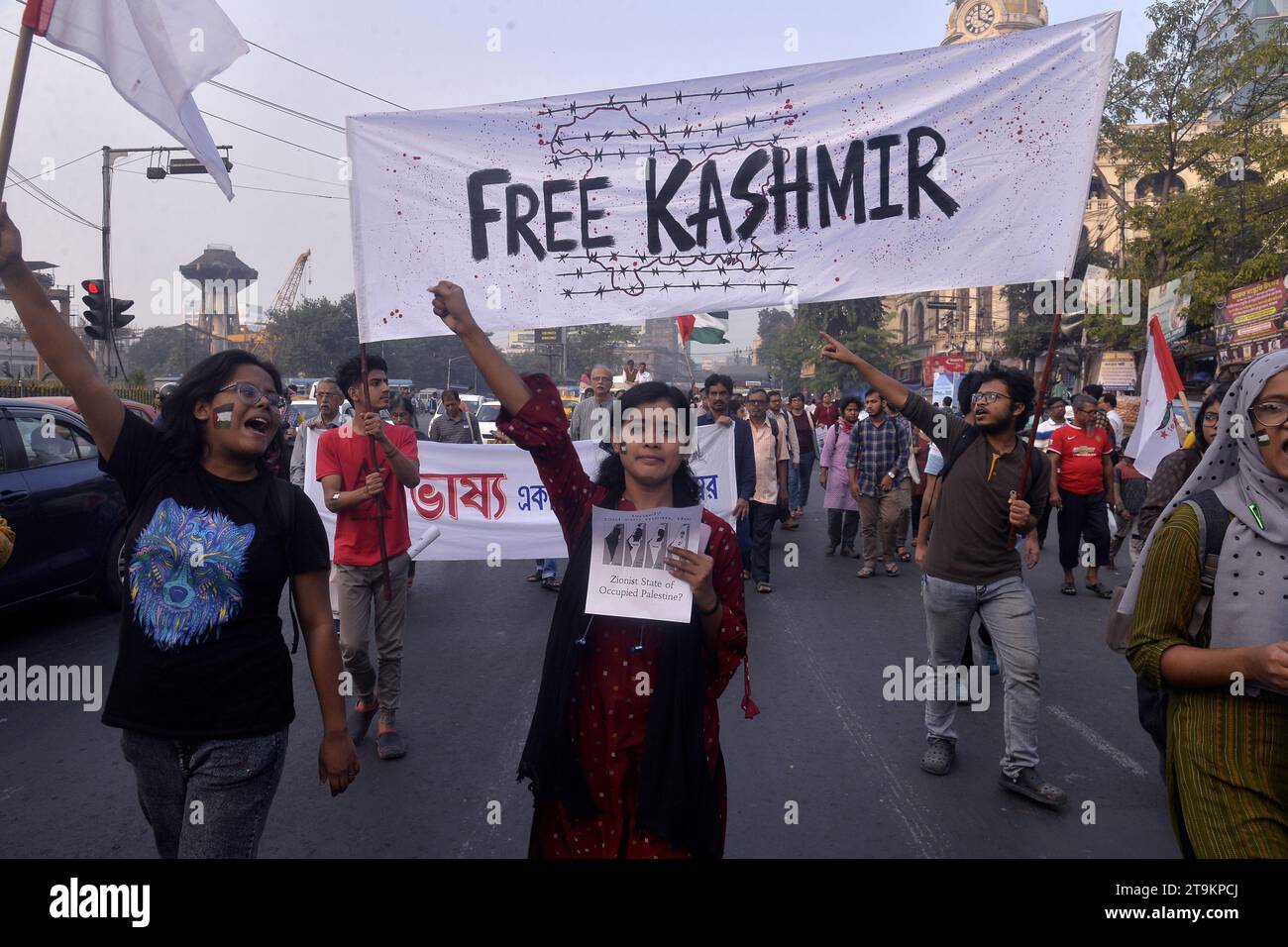 Non Exclusive: November 23, 2023, Kolkata, India: Indian citizens join ...