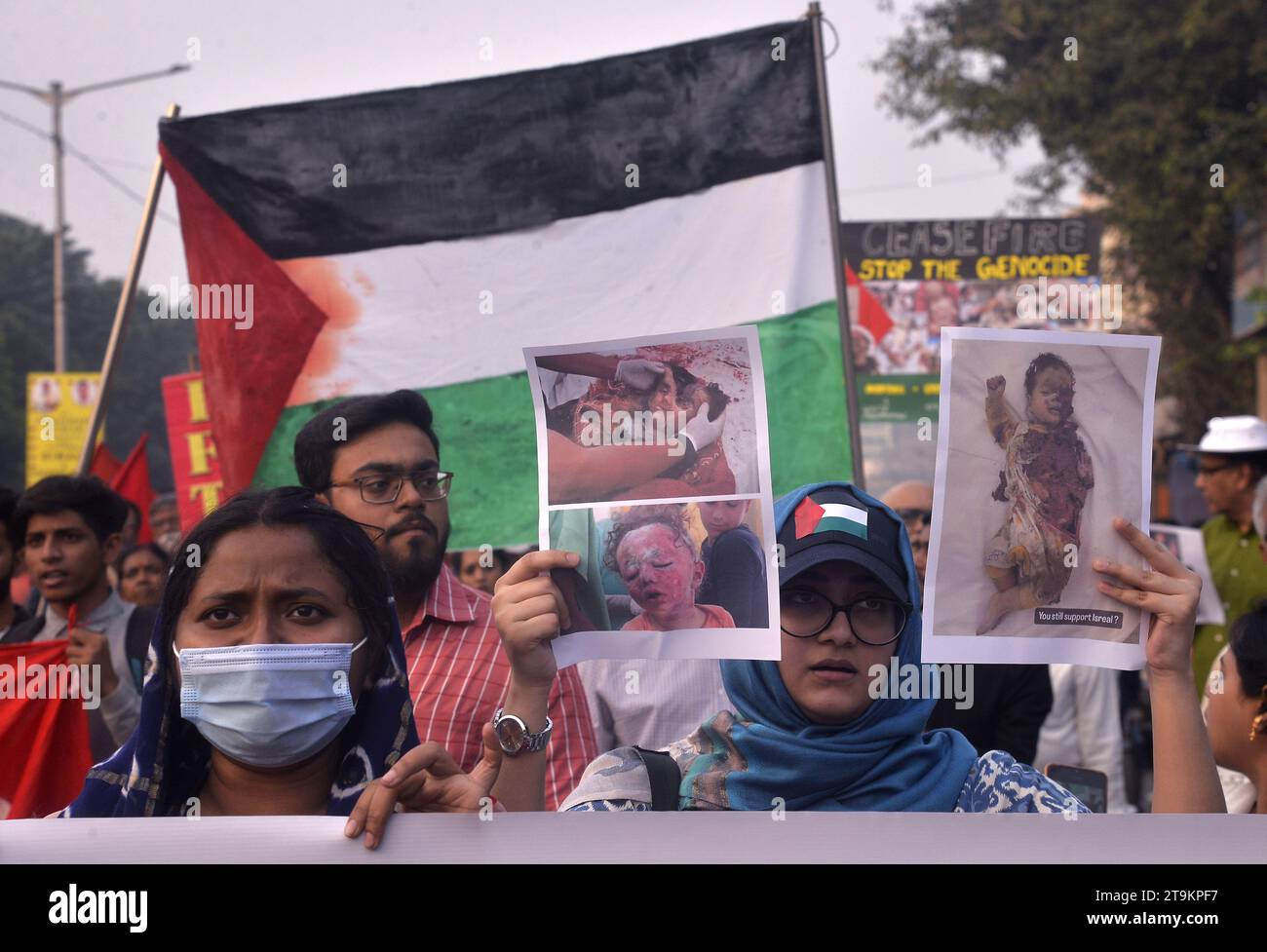 Non Exclusive: November 23, 2023, Kolkata, India: Indian citizens join ...