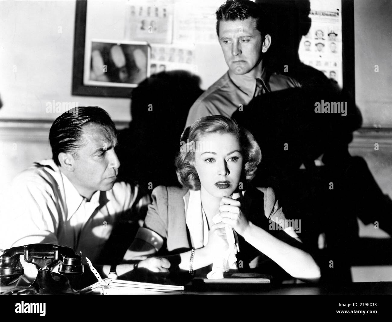HORACE McMAHON ELEANOR PARKER and KIRK DOUGLAS in DETECTIVE STORY 1951 ...