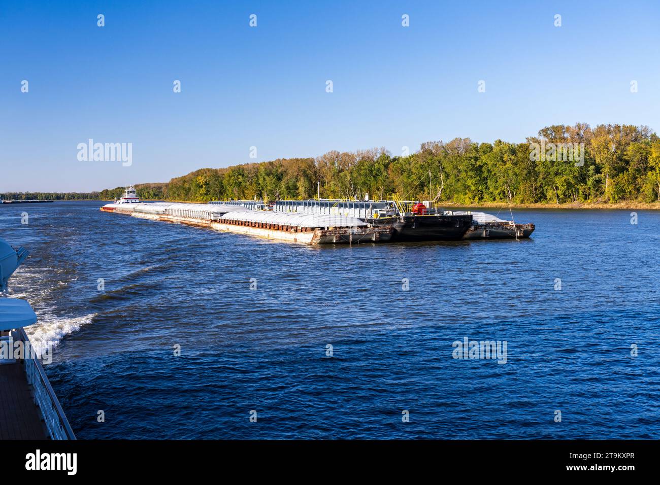 Mississippi River Barges Tow Boats – BTMPSP