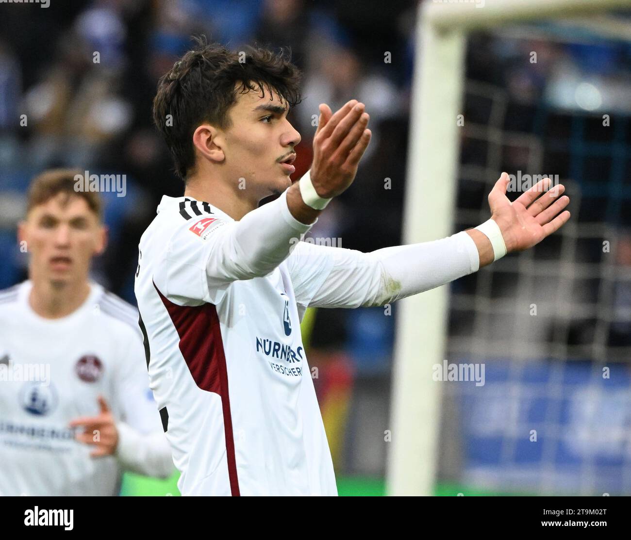 Karlsruhe, Germany. 26th Nov, 2023. Soccer: Bundesliga 2, Karlsruher SC ...