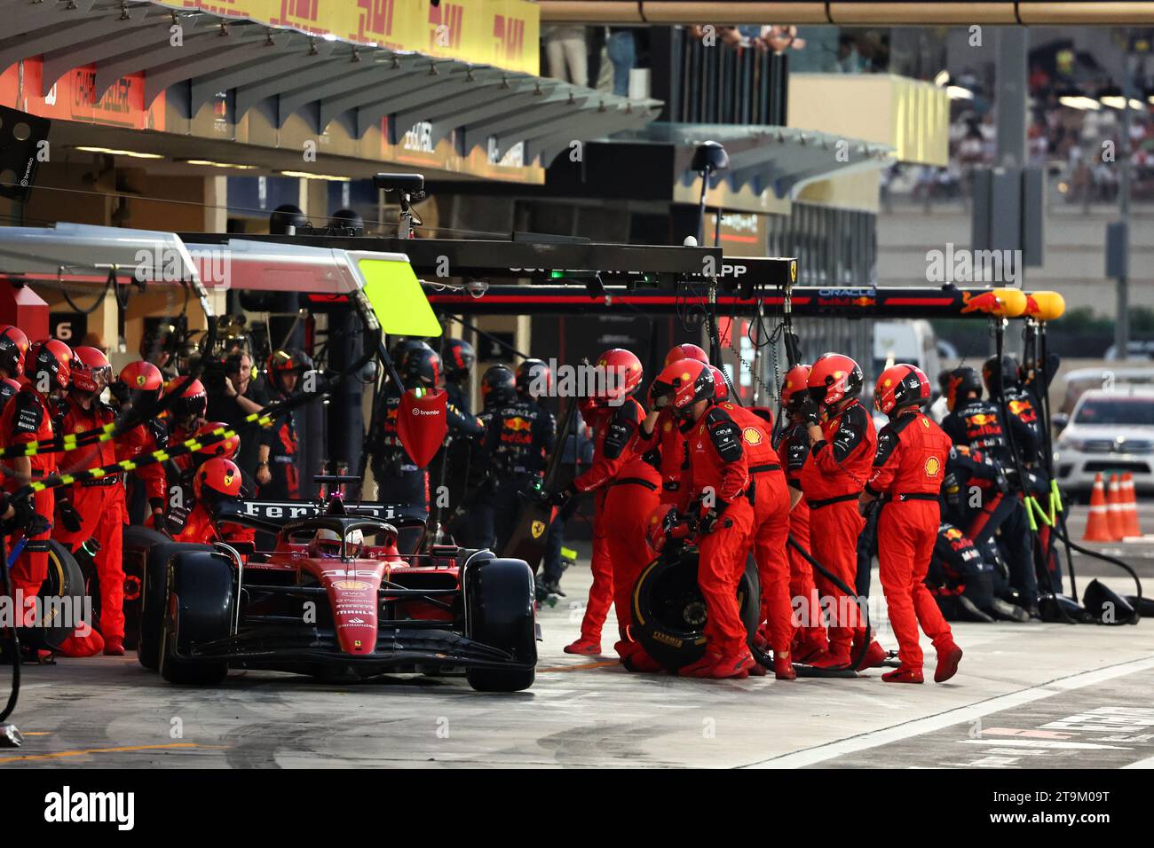 Abu Dhabi, Abu Dhabi. 26th Nov, 2023. Charles Leclerc (MON) Ferrari SF ...