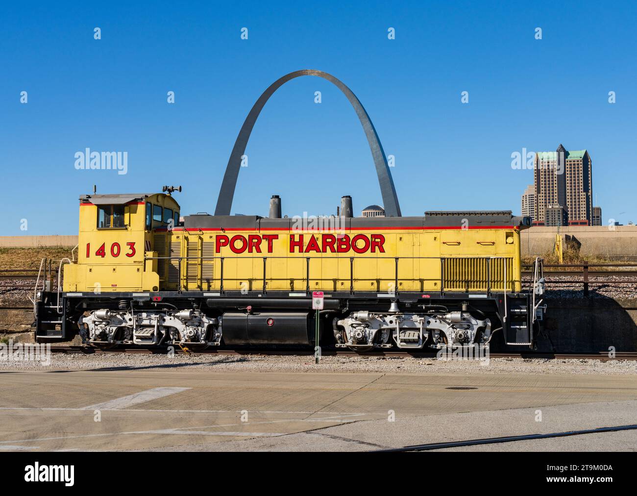 Port Harbor train engine or locomotive in front of the Gateway Arch in ...