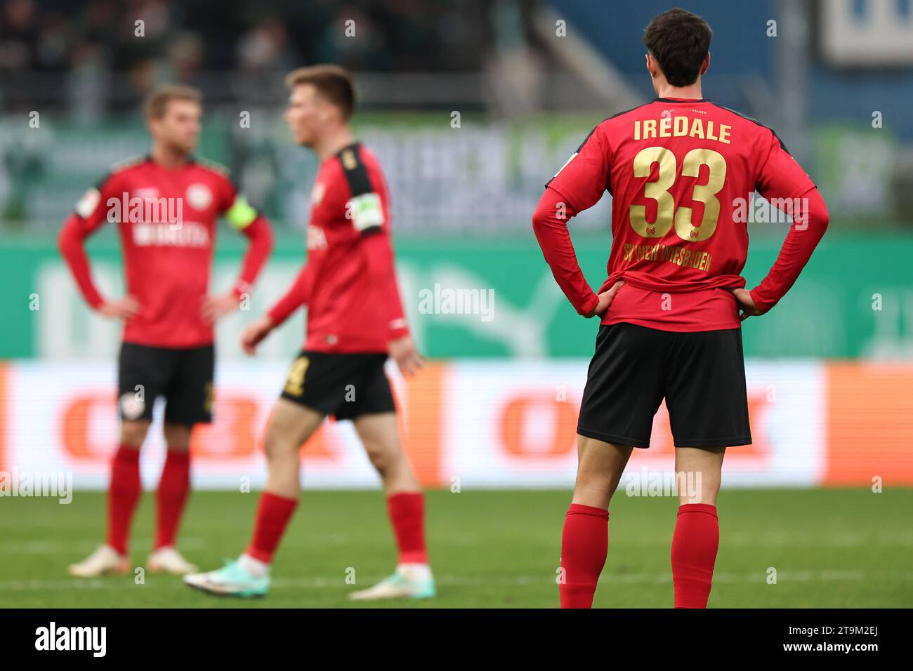 26 November 2023, Bavaria, Fürth: Soccer, Bundesliga 2, SpVgg Greuther ...