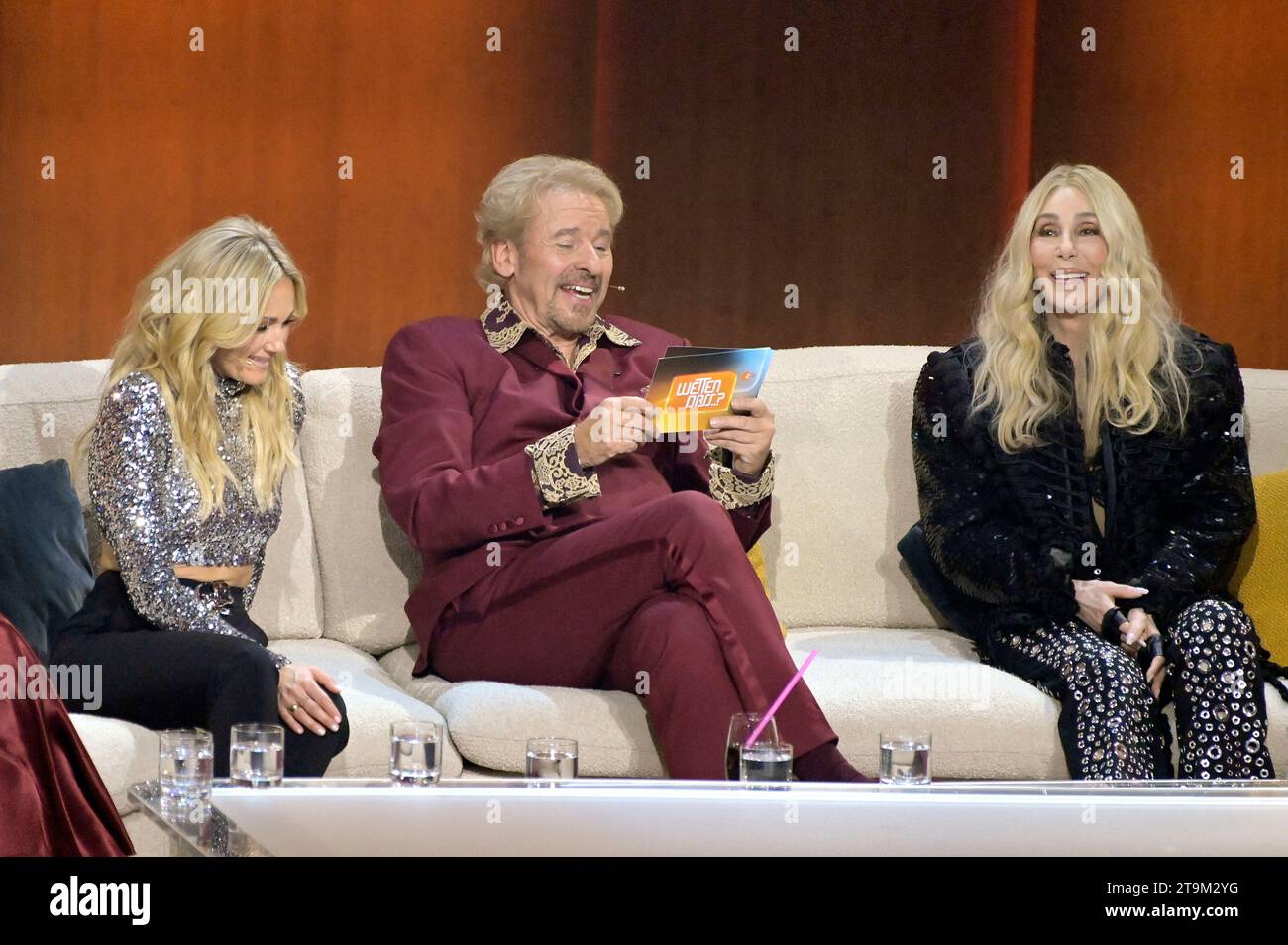 Helene Fischer, Thomas Gottschalk und Cher in der ZDF-Unterhaltungsshow 'Wetten, dass..?' live ...