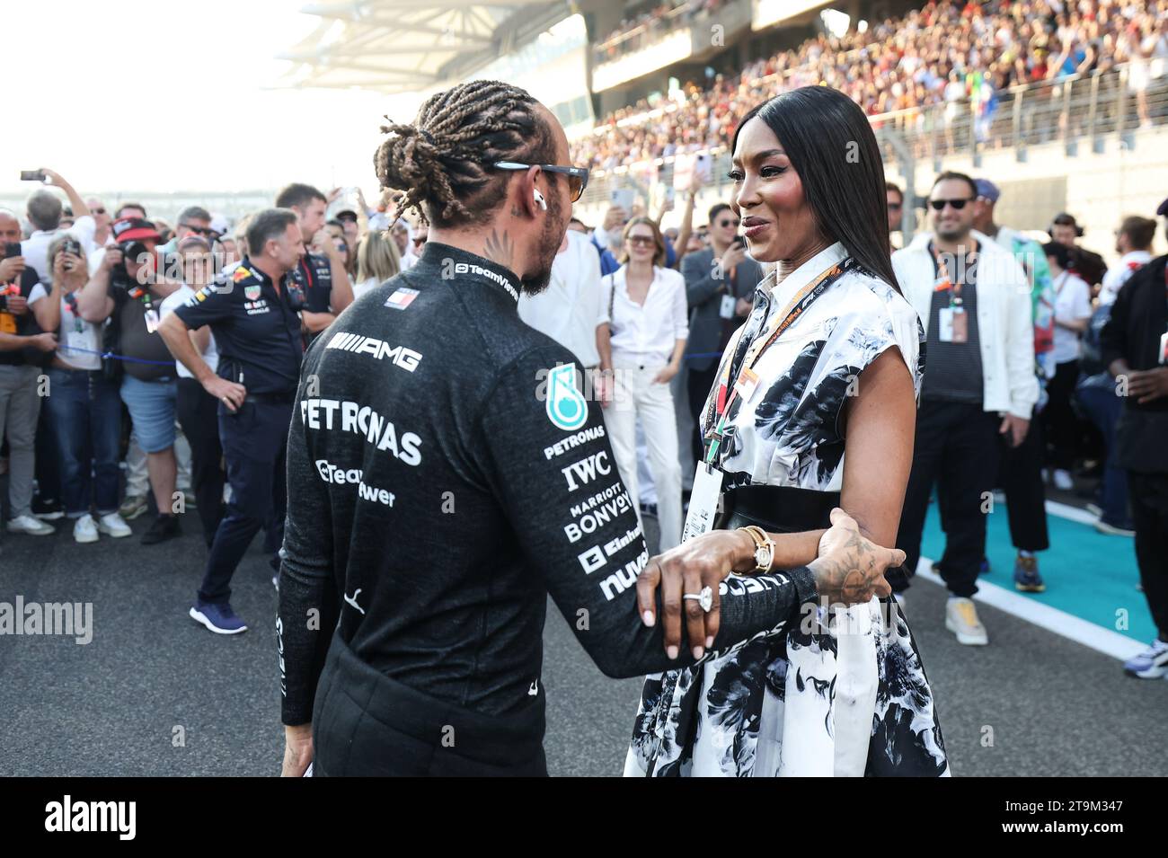 HAMILTON Lewis (gbr), Mercedes AMG F1 Team W14, portrait Naomi Campbell during the 2023 Formula ...